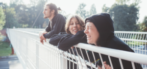 What's the Difference Between Normal Friends & Close Friends